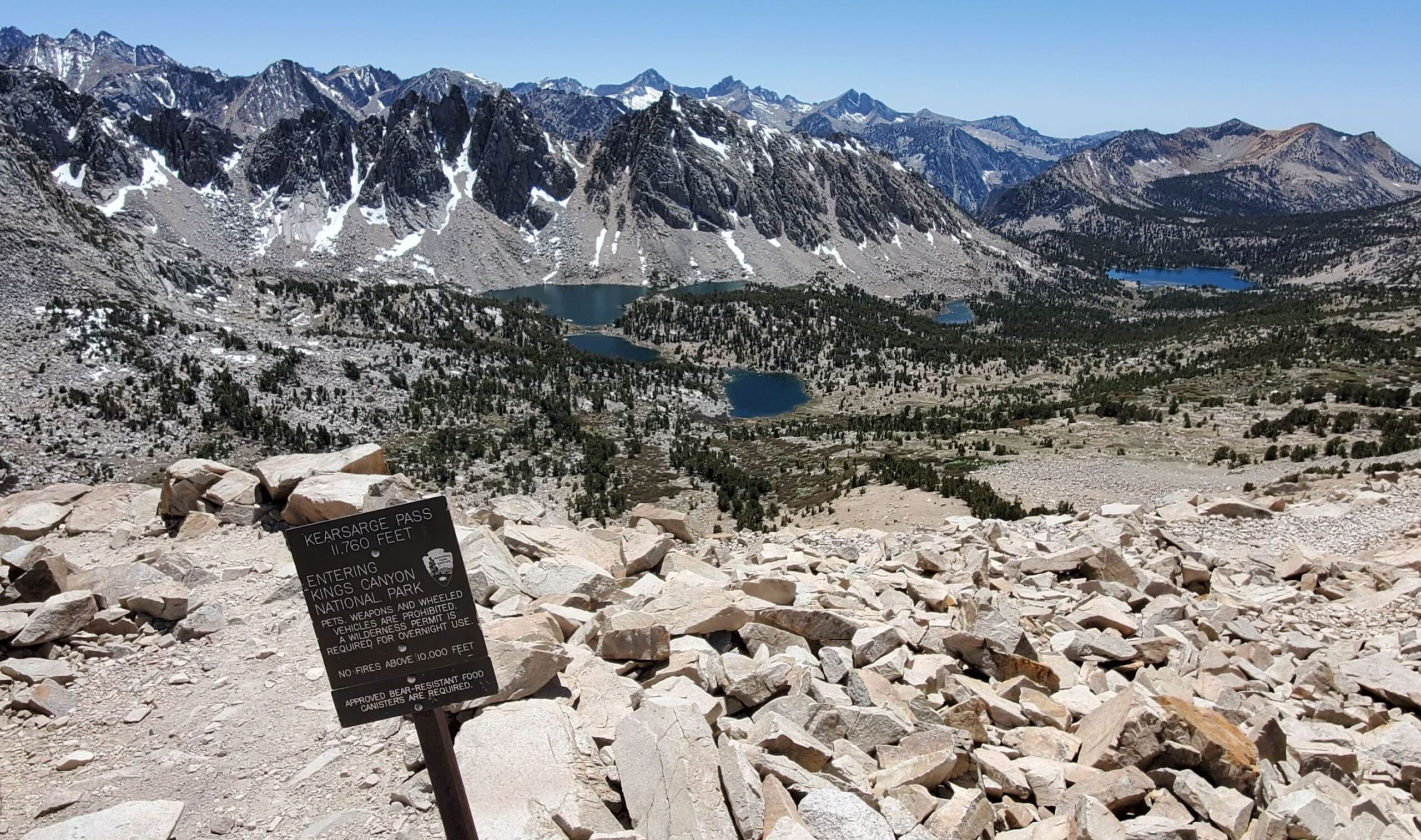 Kearsarge Lakes and Rae Lakes in the Heart of Kings Canyon National ...