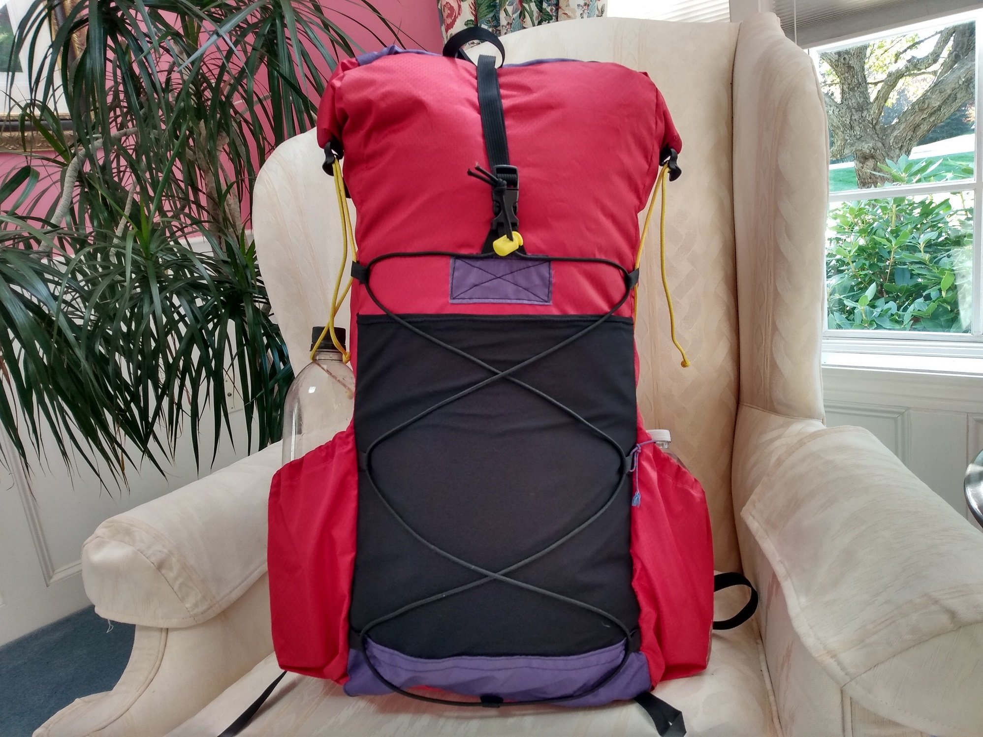 WTS - MYOG 28L Backpack HyperD 300 15.5oz removeable ks-like frame ...