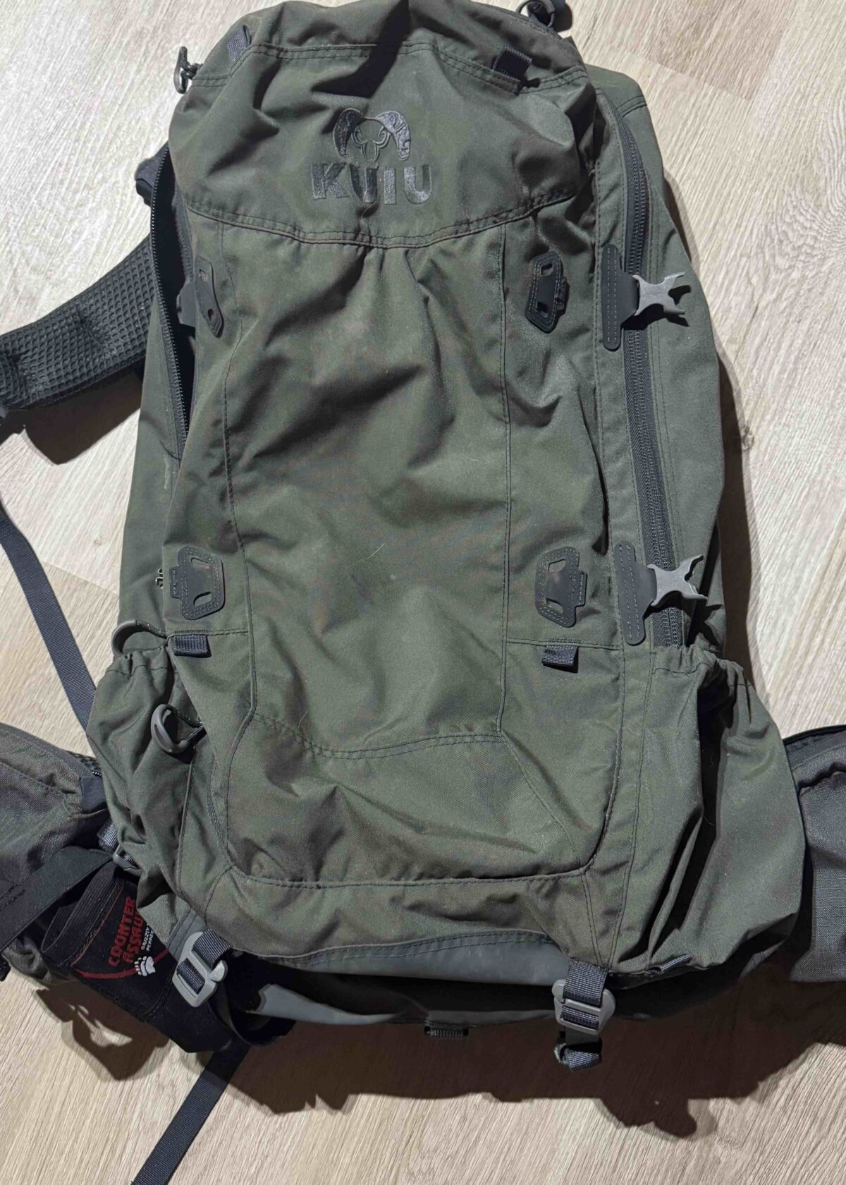 Kuiu Pro LT 4000 Backpack - Backpacking Light